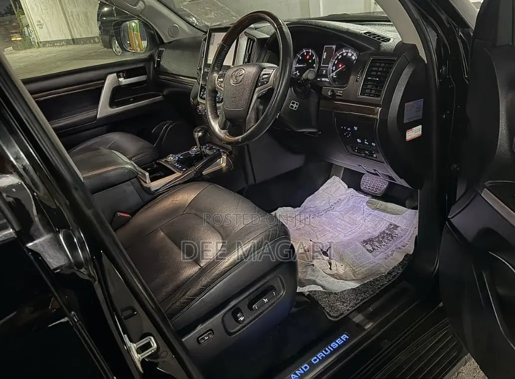 Toyota Land Cruiser 2018 Black in Kinondoni - Cars, Dee Magari | Jiji.co.tz
