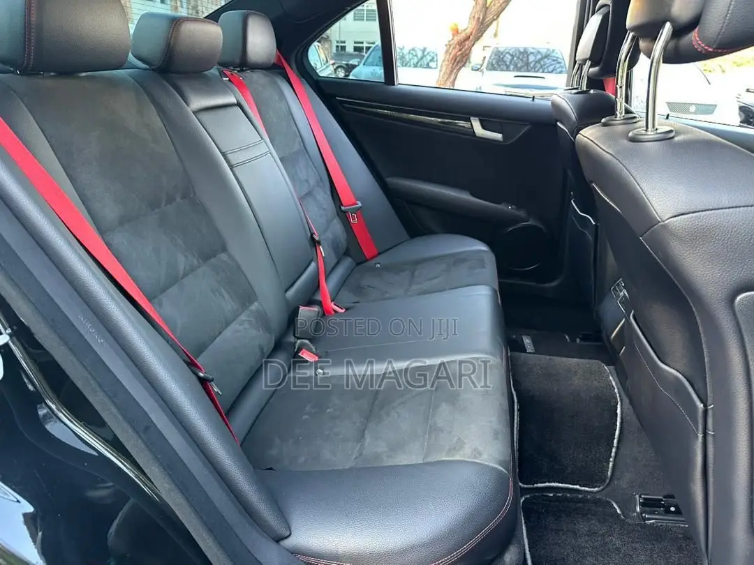Mercedes-Benz C-Class 2012 Black in Kinondoni - Cars, Dee Magari | Jiji ...