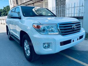 Toyota Land Cruiser 4.5 V8 GL 2013 White in Kinondoni - Cars, Omegas ...