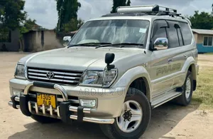 Toyota Land Cruiser Prado 2000 Silver in Kinondoni - Cars, Abdul Zulu ...