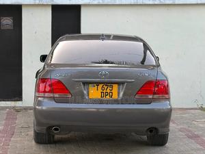 Toyota Crown Royale 2005 Ivory in Kinondoni - Cars, Passion Magari ...