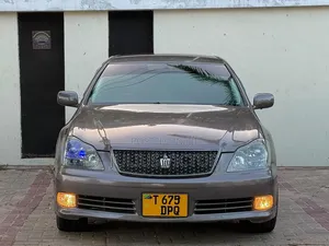 Toyota Crown Royale 2005 Ivory in Kinondoni - Cars, Passion Magari ...
