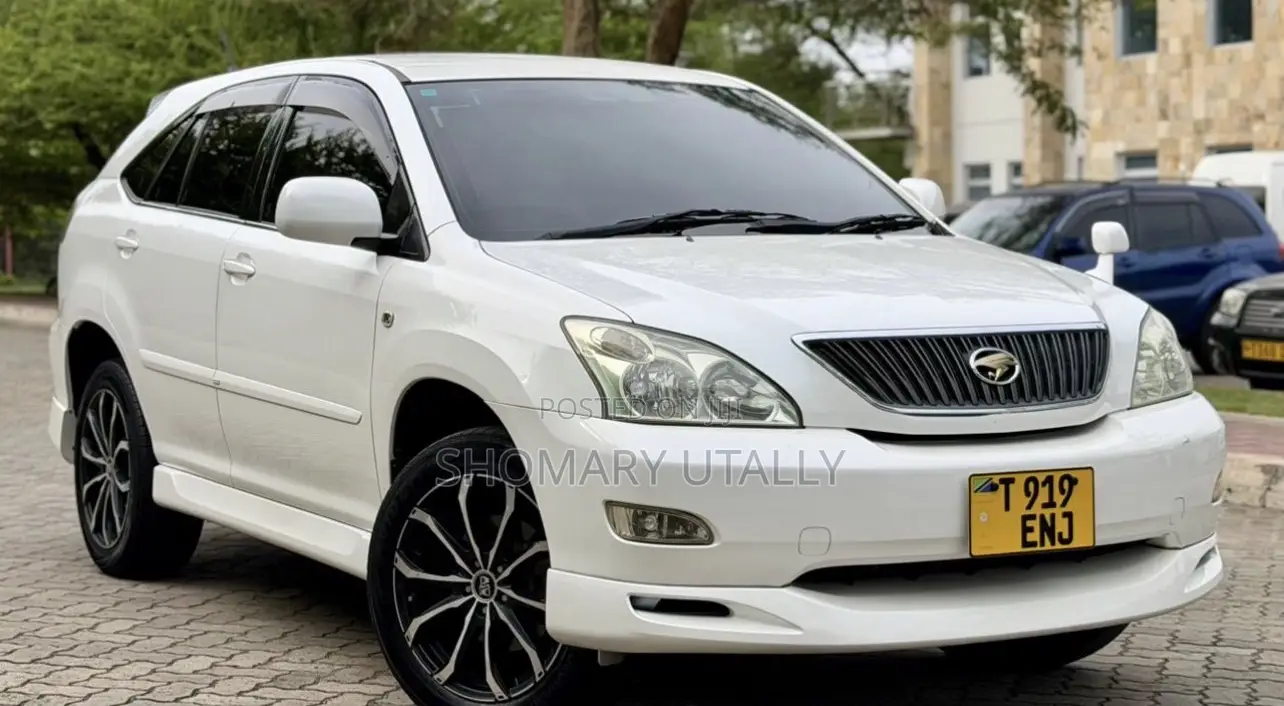 Toyota Harrier 2.4 2005 White in Kinondoni - Cars, Shomary Utally ...
