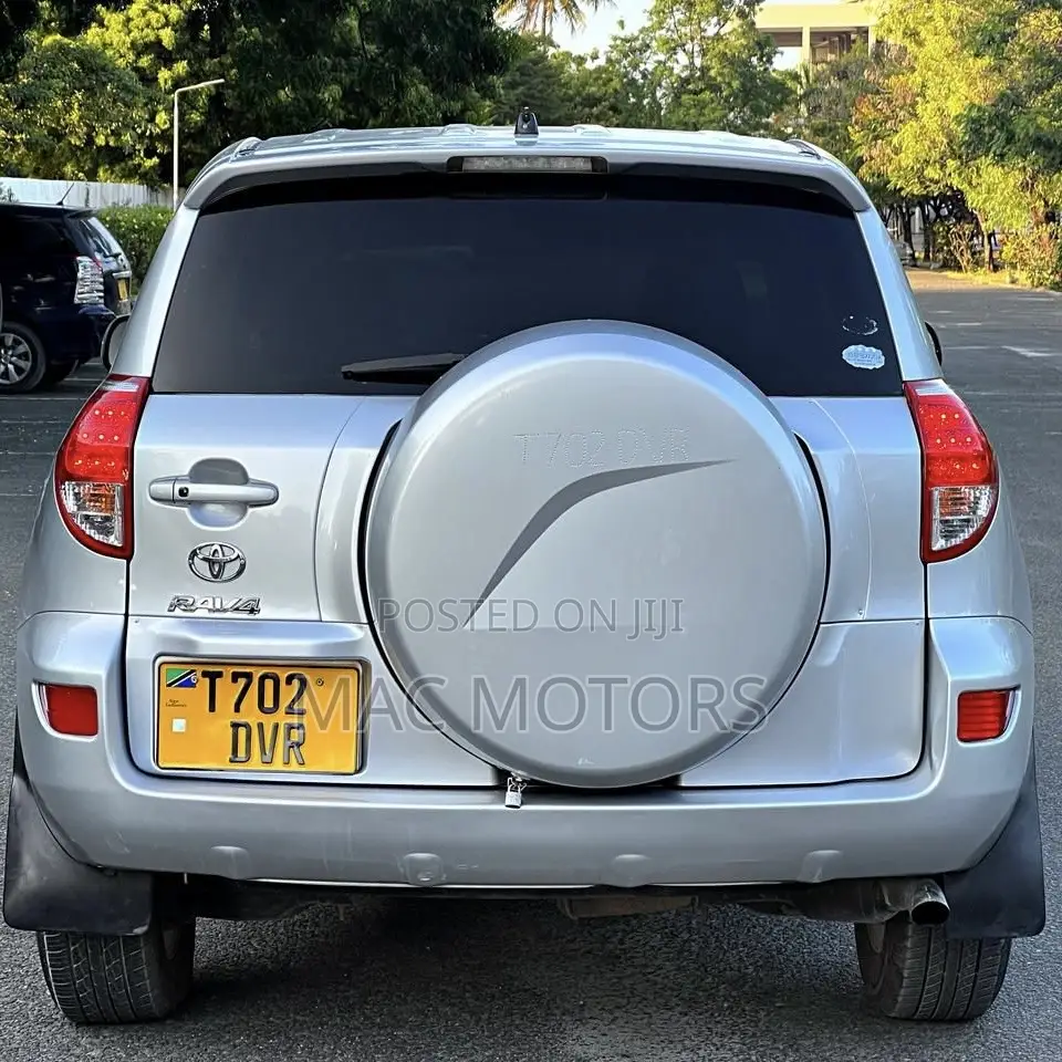 Toyota RAV4 2006 Silver in Dar es Salaam - Cars, Mac Motors | Jiji.co.tz