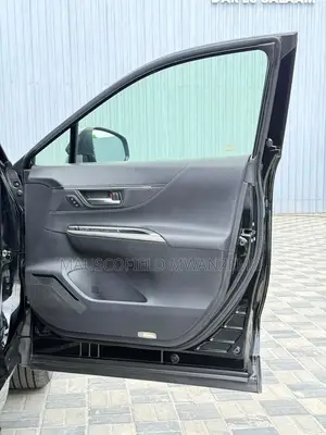 Toyota Harrier 2.0 2020 Black in Kinondoni - Cars, Mauscofield Mwanzemo ...