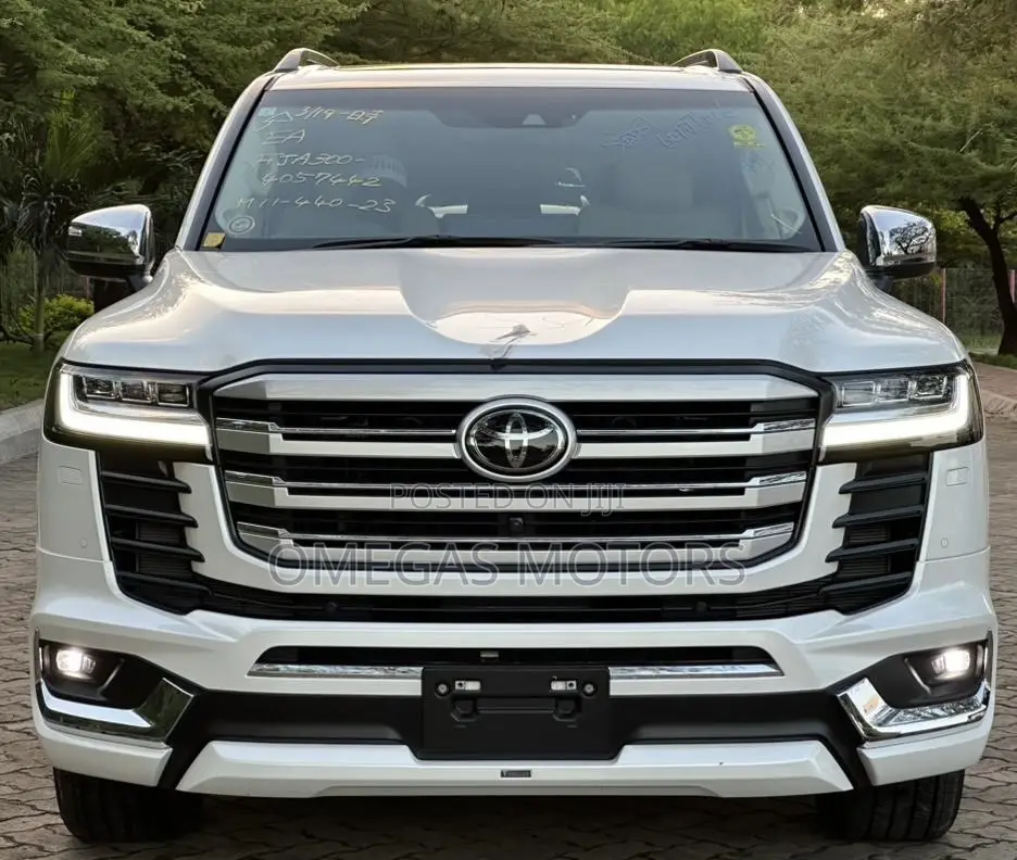 Toyota Land Cruiser LC300 2023 Pearl in Kinondoni - Cars, Omegas Motors ...