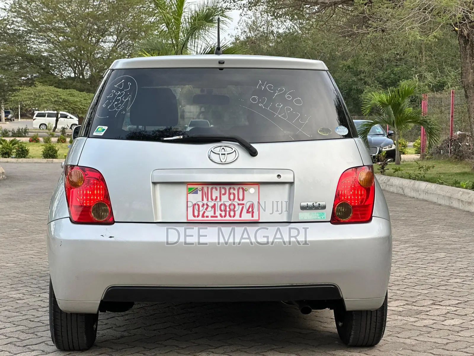 Toyota IST 2005 Silver in Kinondoni - Cars, Dee Magari | Jiji.co.tz