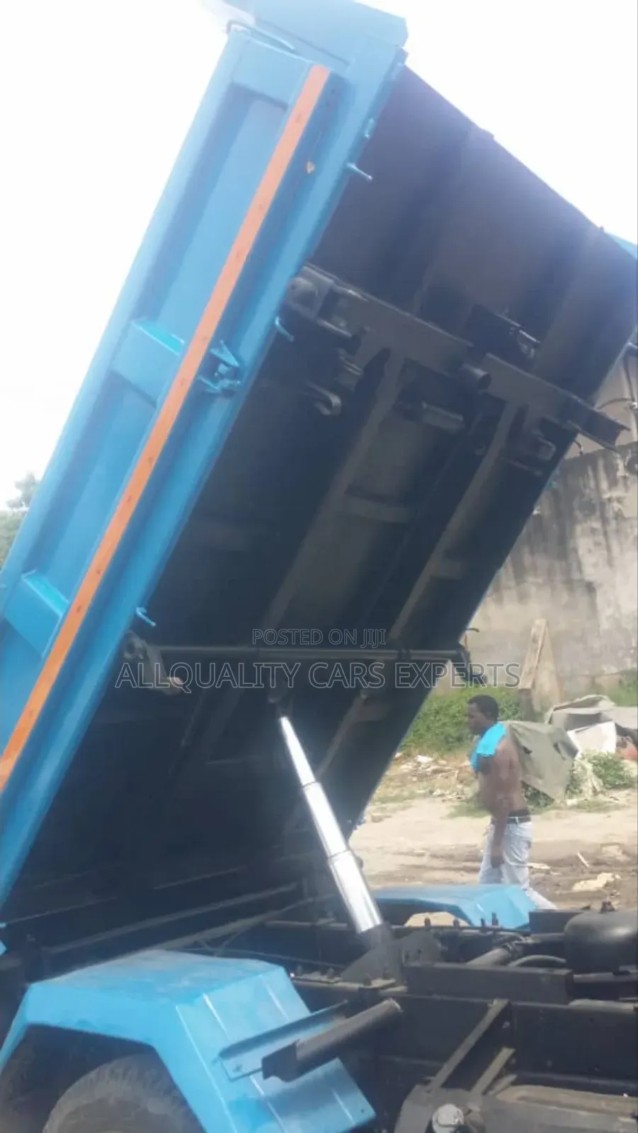 Mitsubishi Canter Tipper 2 1⁄2 1999 Blue in Kinondoni - Trucks ...