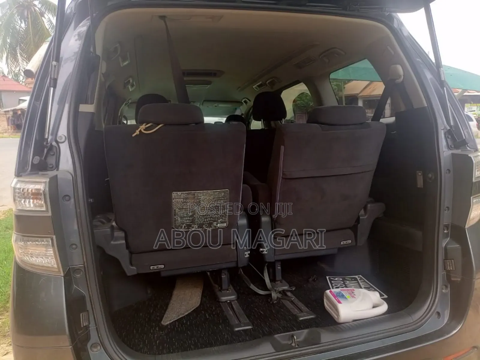 Toyota Alphard 2.4 Hybrid AWD 2009 Gray in Kinondoni - Cars, Abou ...