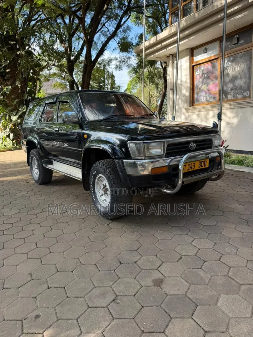 Toyota Hilux Surf 1997 Black for sale - MAGARI USED ARUSHA Price: TSh ...